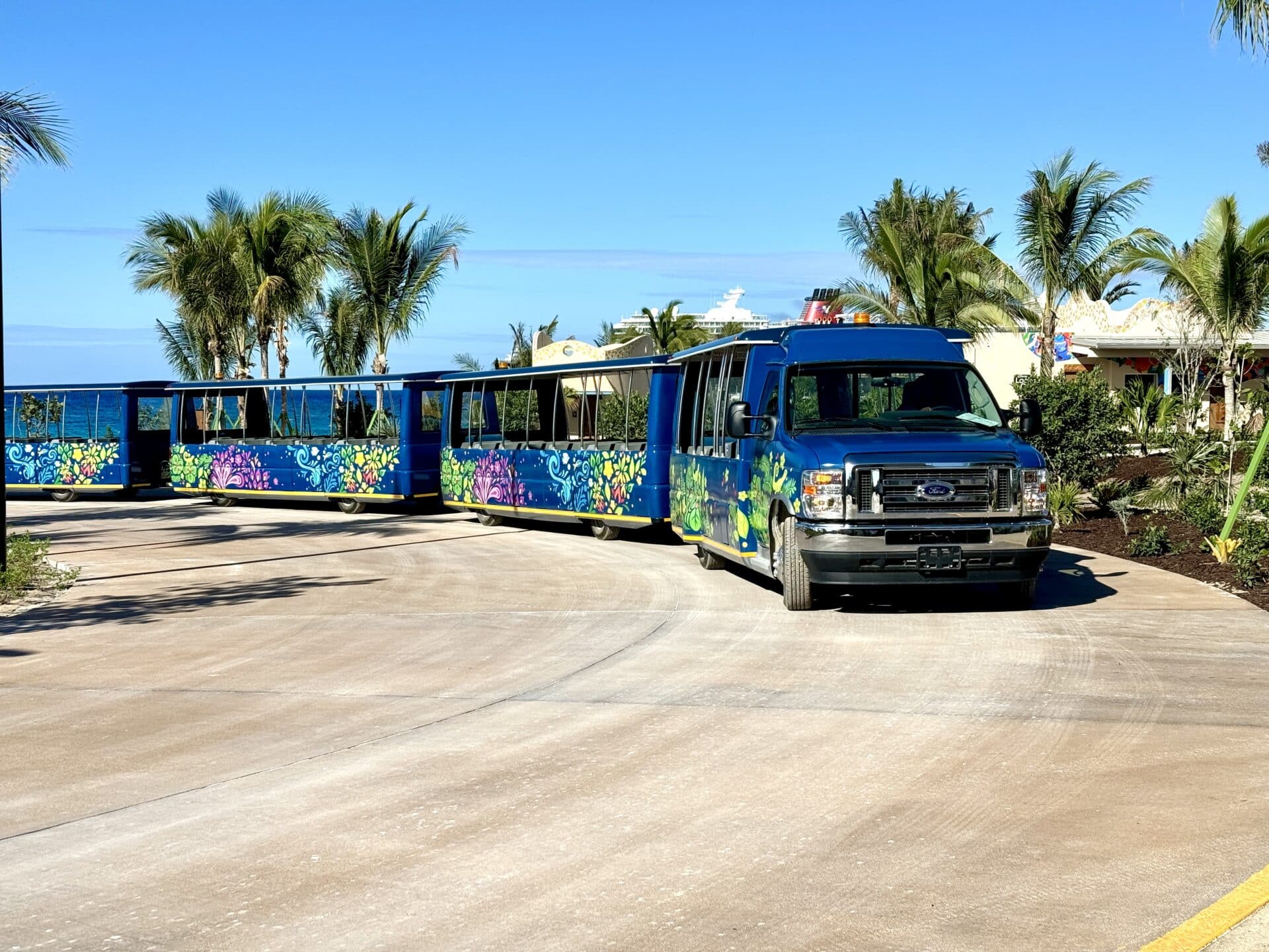 Lookout Cay at Lighthouse Point: Complete First-Timer's Guide to Disney ...