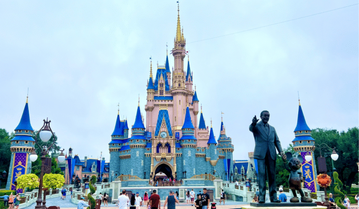 Complete Guide To Disney's New Lightning Lane Services - Eat Sleep Disney