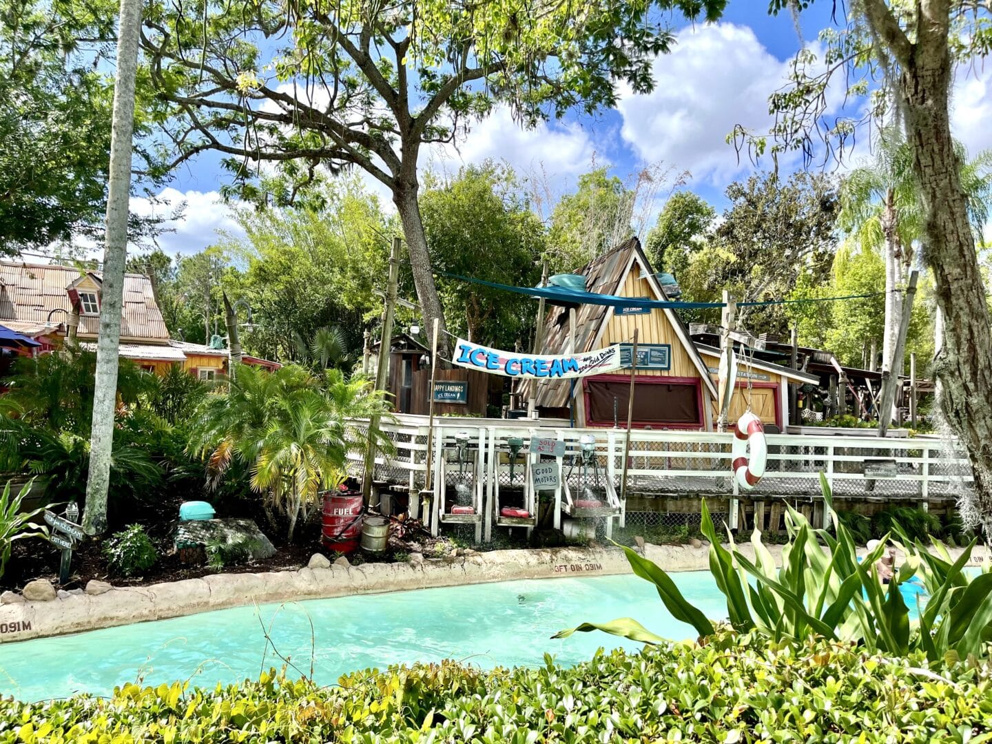 Complete Guide to Disney's Typhoon Lagoon Water Park - Eat Sleep Disney
