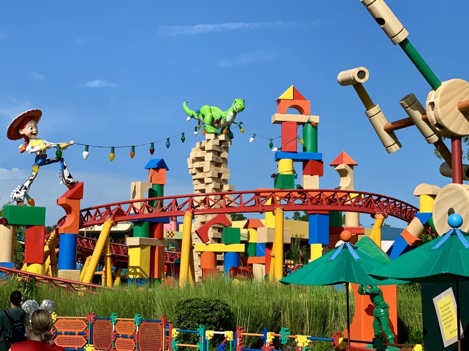 Complete Guide to Rider Switch at Disney World - Eat Sleep Disney