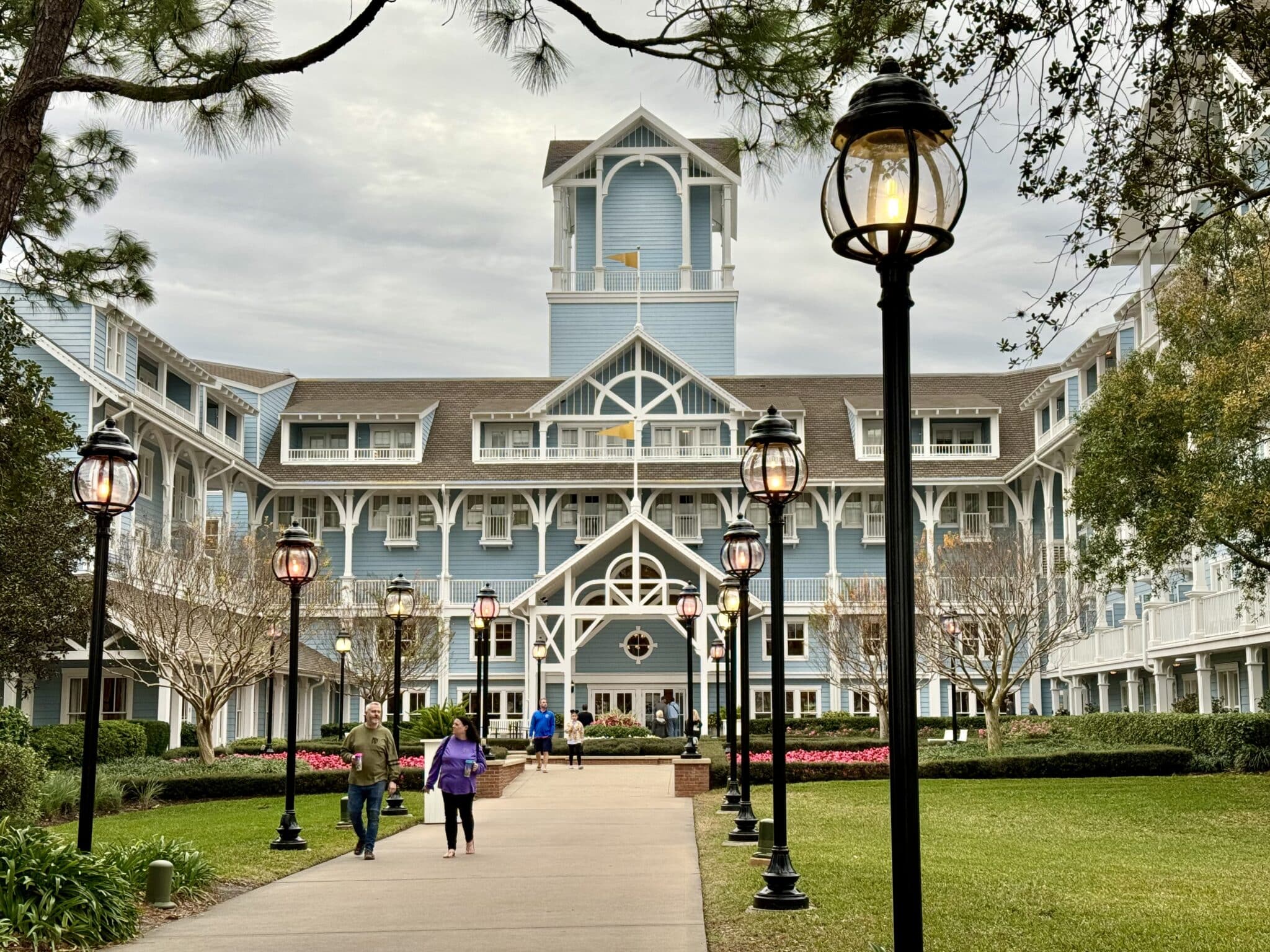 Disney BoardWalk Explained: What to Eat, See, and Do - Eat Sleep Disney