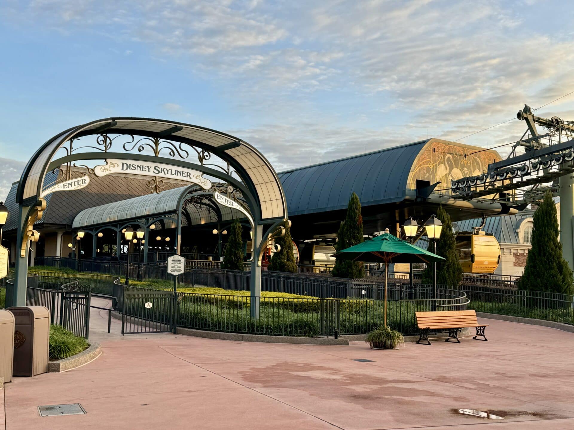 8 Things Disney Experts Refuse To Spend Money On - Eat Sleep Disney