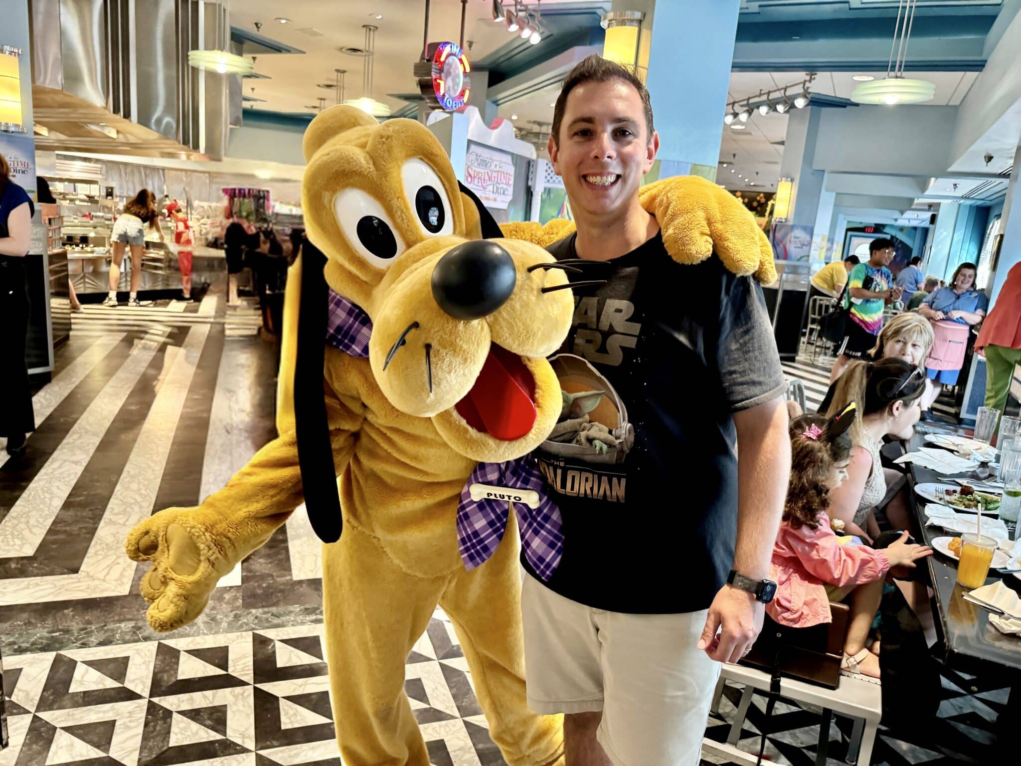 The Best Disney World Character Dining Your Whole Family Will Love ...