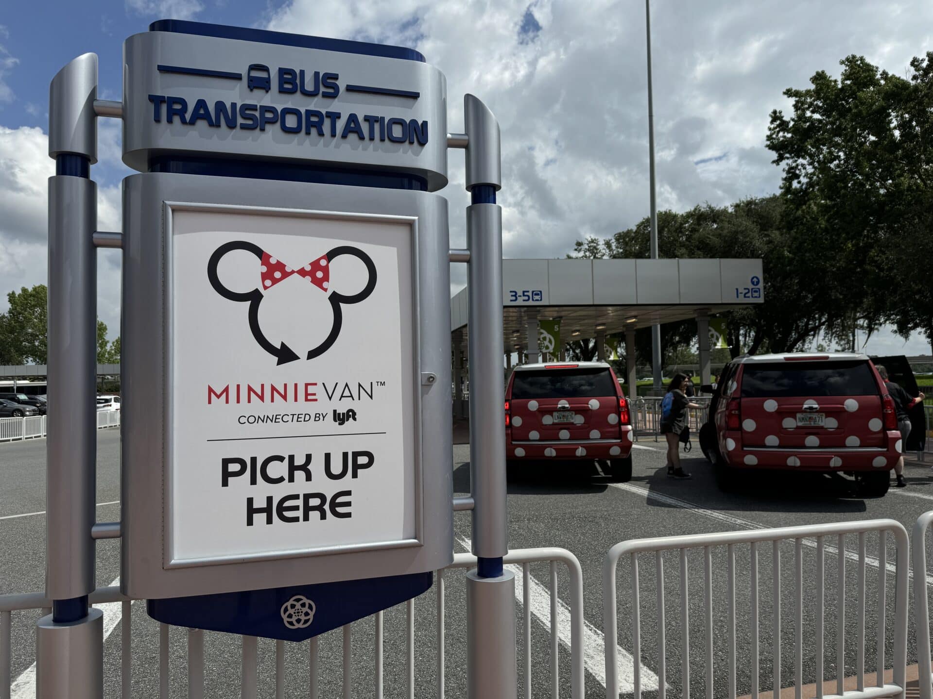 8 Things Disney Experts Refuse To Spend Money On - Eat Sleep Disney