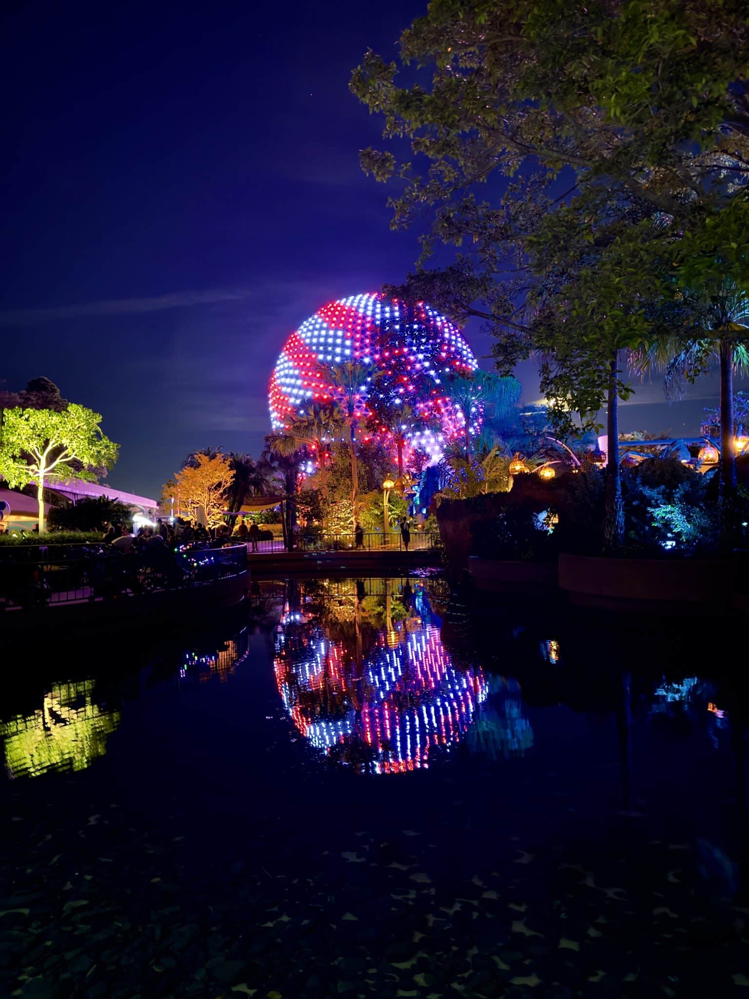 Complete Guide To The EPCOT Festival of the Holidays [2025] - Eat Sleep ...