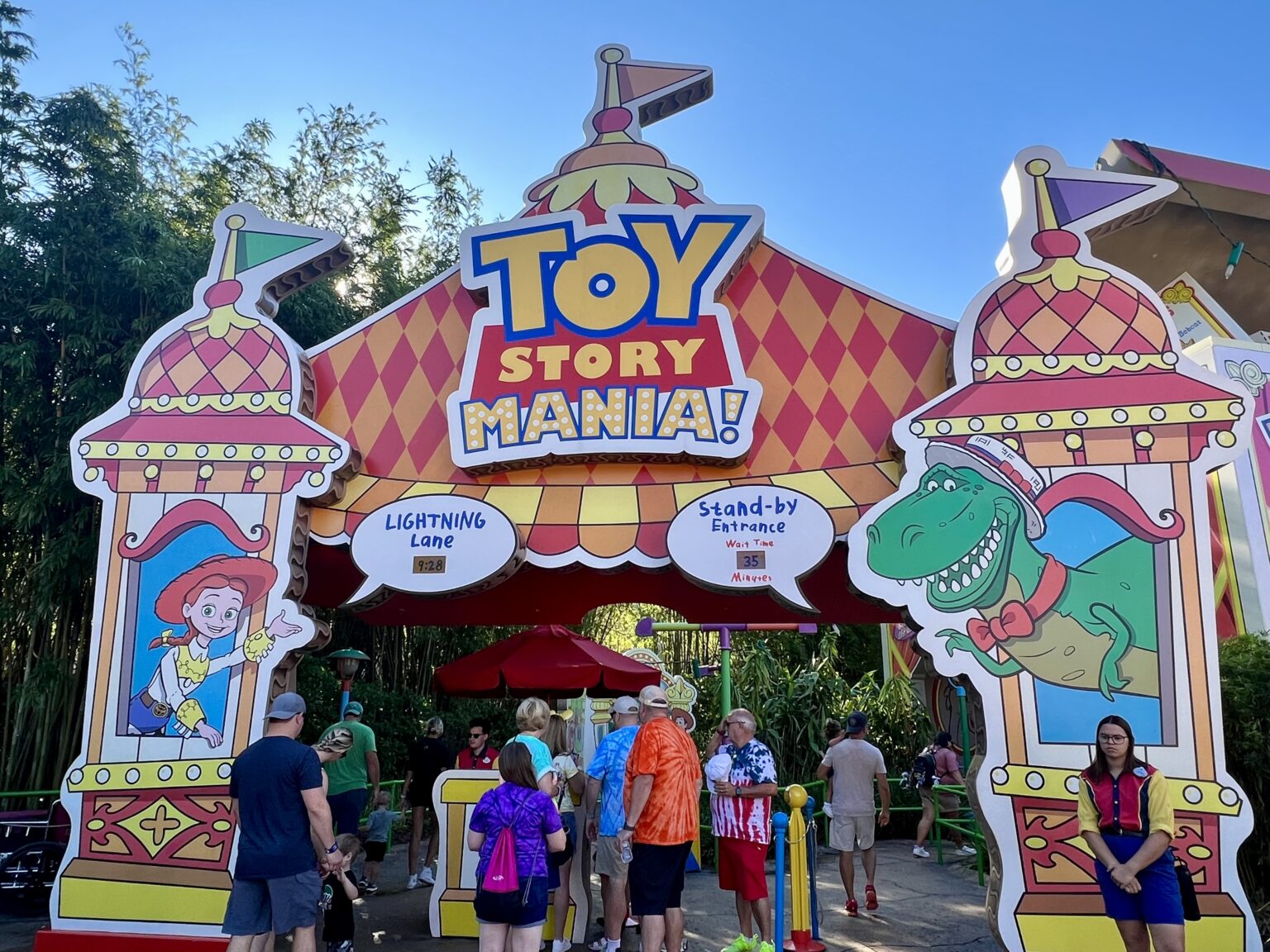 Disney Disability Access Service: How the Program Works and Who ...