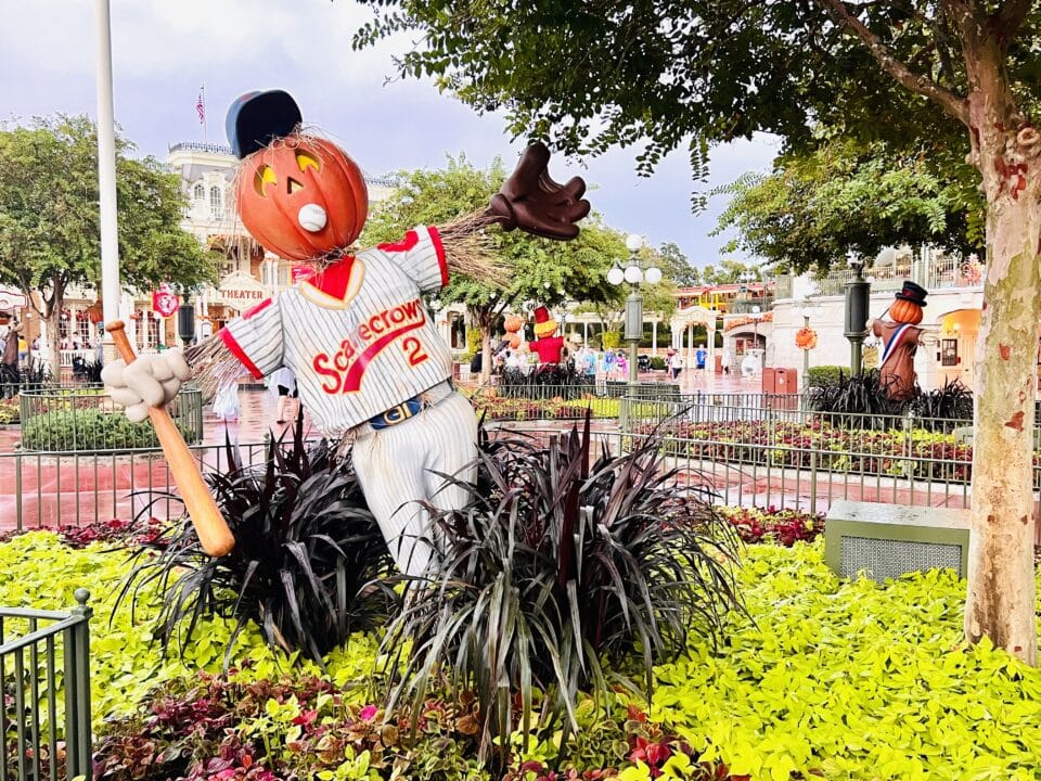 October in Disney World [2025]: Crowds, Closures, Discounts, and More ...