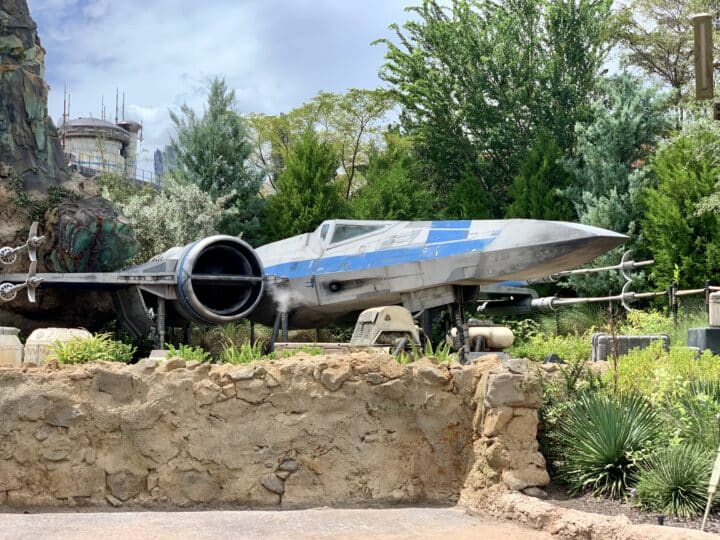 Our Expert Guide to Visiting Star Wars Galaxy's Edge in Disney World ...