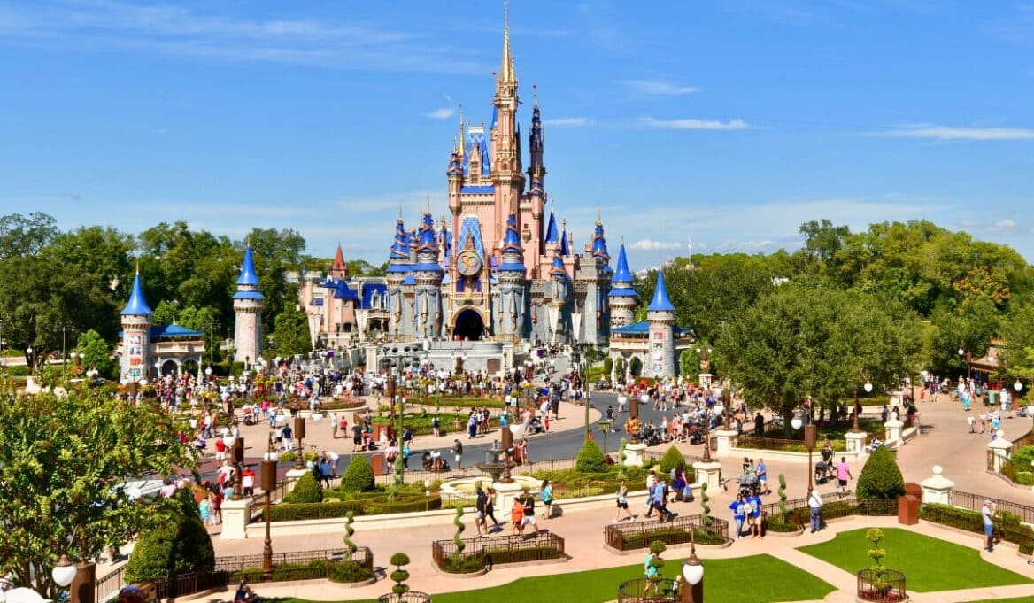 When is the Best Time to Visit Disney World in 2025?