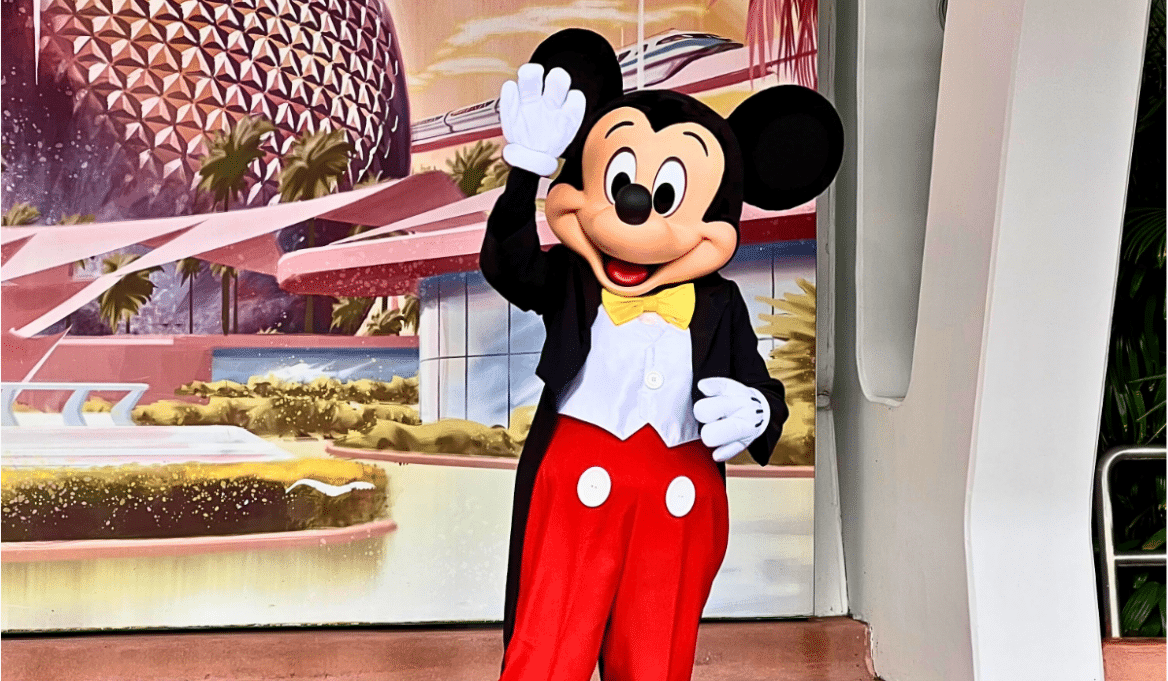 Character Meet and Greets at Disney World: Everything You Need To Know ...